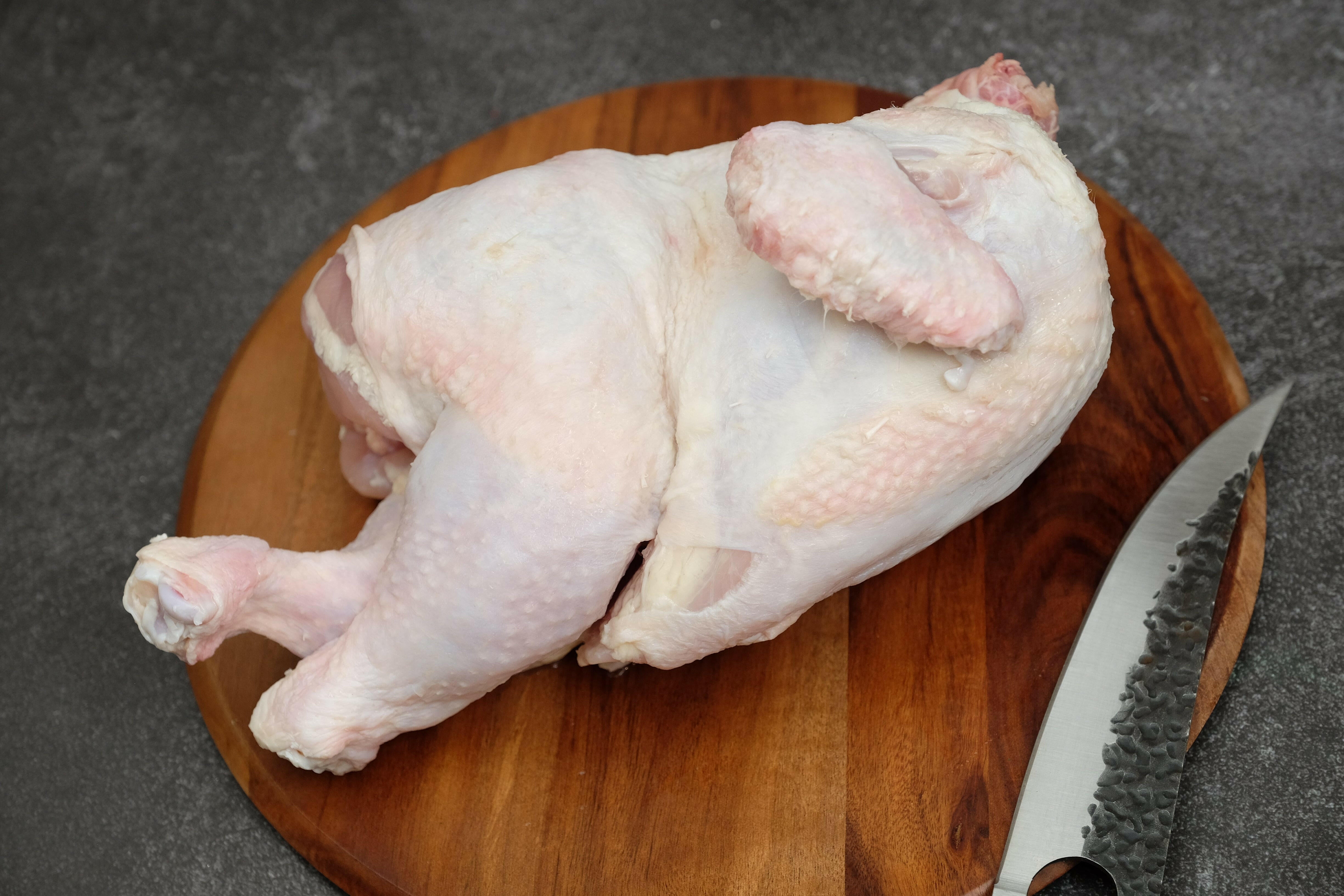 KJ Whole Chicken Small – Satmar Meats of Boro Park